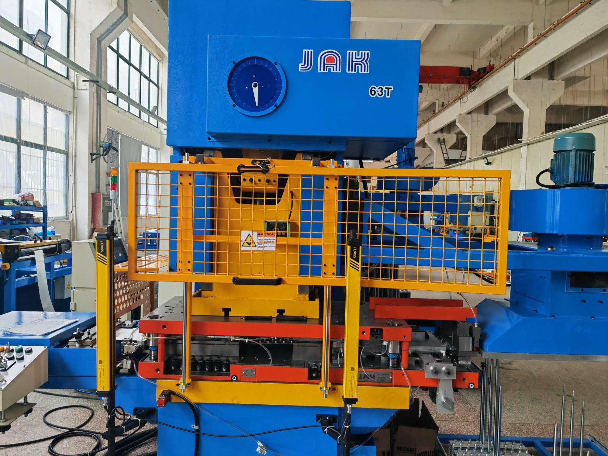 JAK NR12 certified fin press line, star collar fin